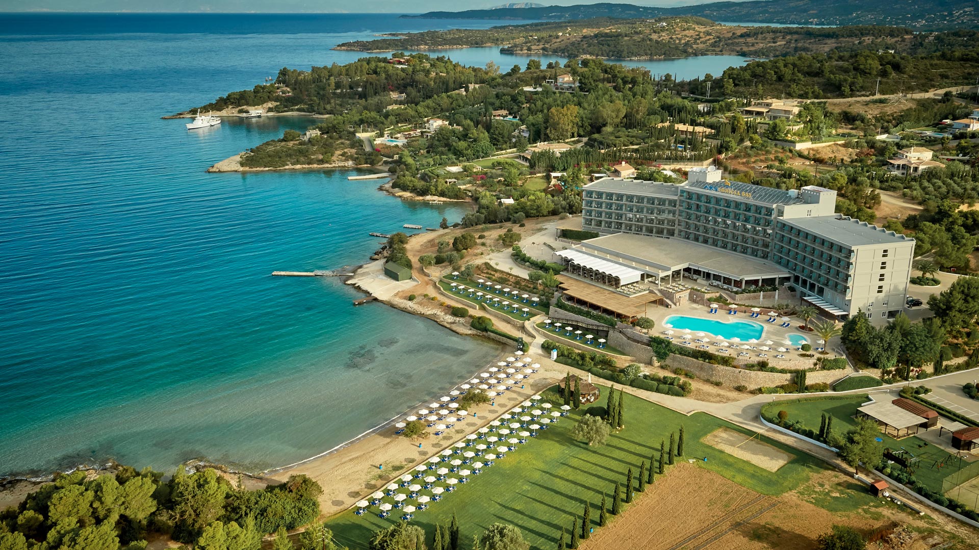 AKS Hotels, Ξενοδοχεία 4 αστέρων στην Πελοπόννησο